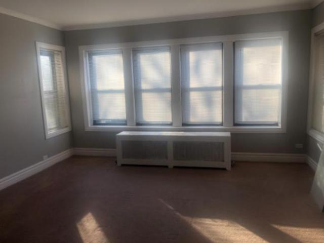 2 Br, 1 bath, Condo 2828 W Lunt Ave