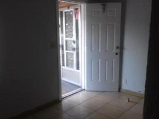 2 Br, 1 bath, Condo 2846 Nw 22 Court