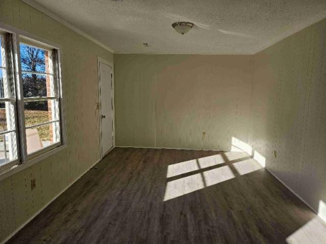 2 Br, 1 bath, Condo 287 Oliver Dr