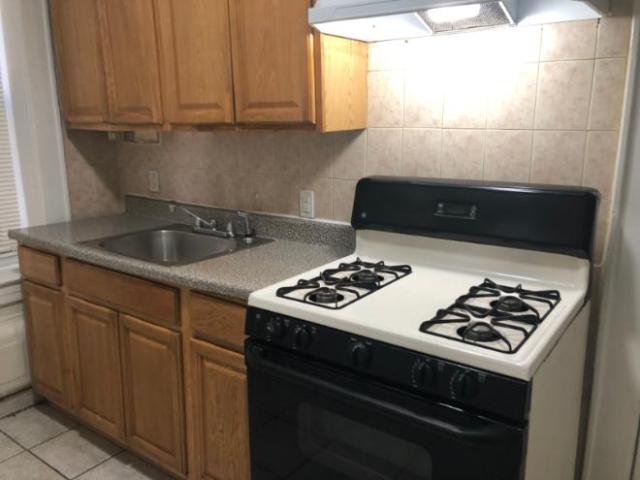 2 Br, 1 bath, Condo 288 Rosa Parks Blvd