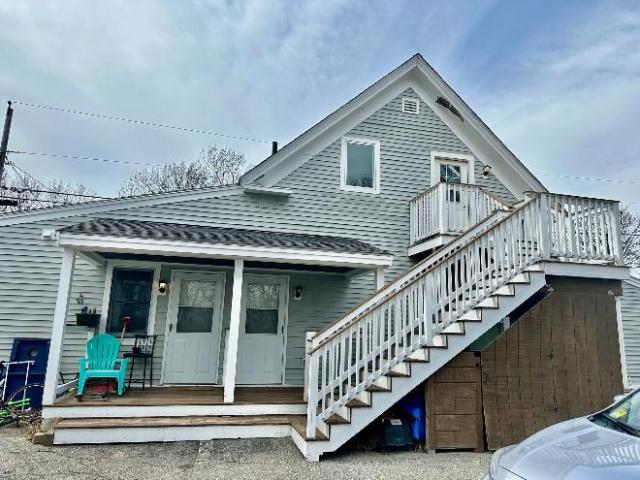2 Br, 1 bath, Condo 288A Pleasant Street