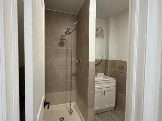 2 Br, 1 bath, Condo 28 Washington St