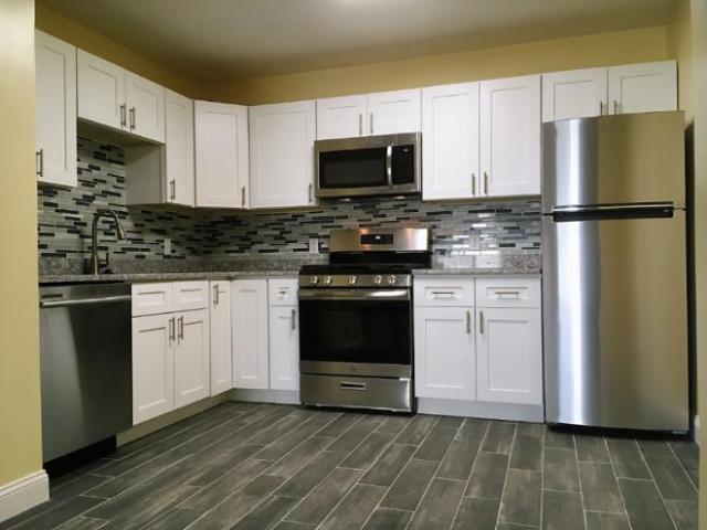 2 Br, 1 bath, Condo 28 Kenmar Dr