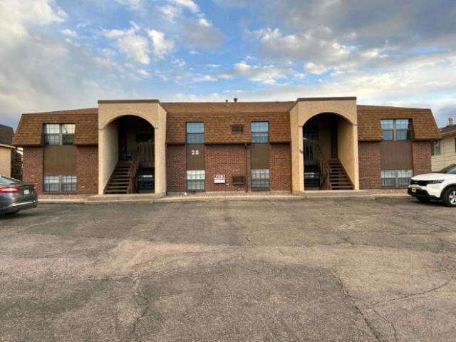 2 Br, 1 bath, Condo 28 Montebello