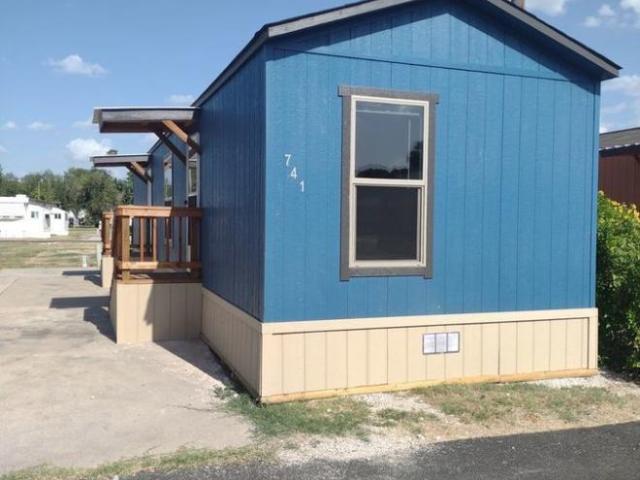 2 Br, 1 bath, Condo 2901 Hwy 107 West