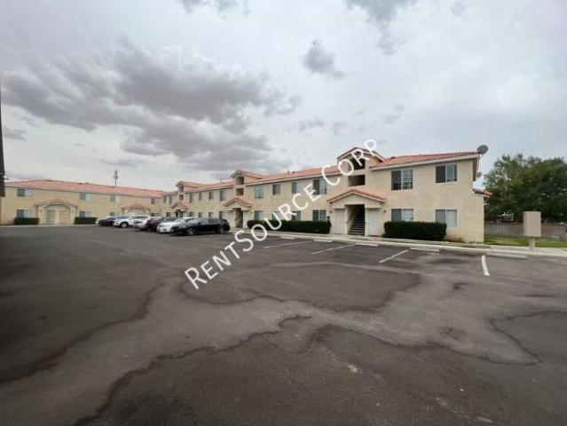 2 Br, 1 bath, Condo 2910 B St