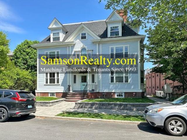 2 Br, 1 bath, Condo 293 Governor