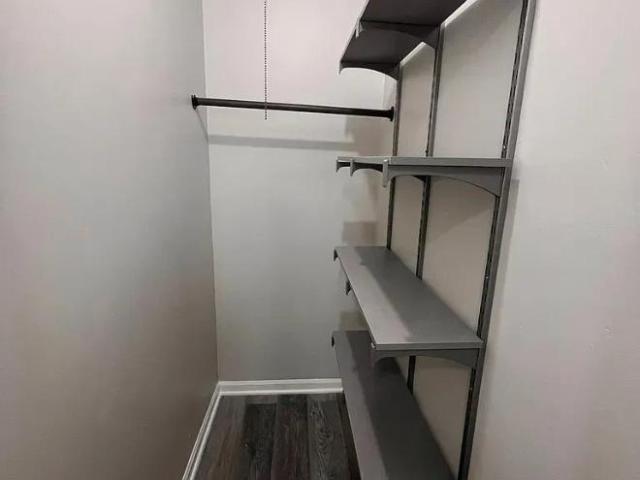 2 Br, 1 bath, Condo 2955 North Spaulding Avenue