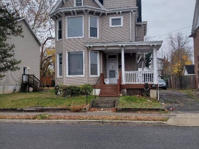 2 Br, 1 bath, Condo 29 Hopkins St