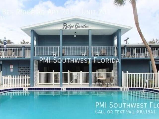 2 Br, 1 bath, Condo 3001 Bee Ridge Rd