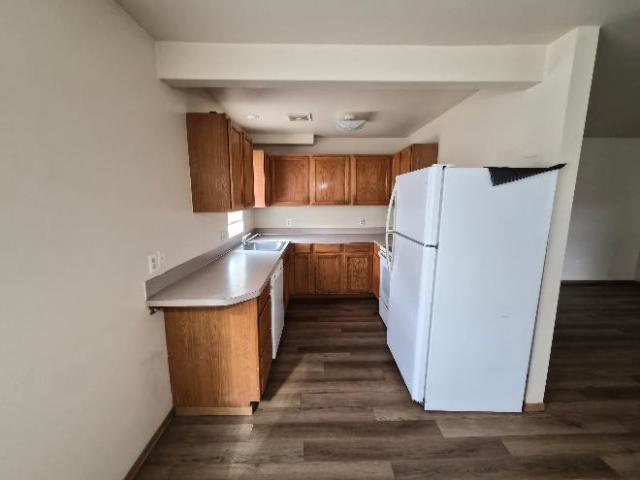 2 Br, 1 bath, Condo 301 E 3rd Street