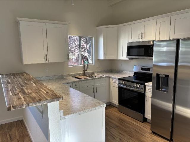 2 Br, 1 bath, Condo 3036 Plumas Street
