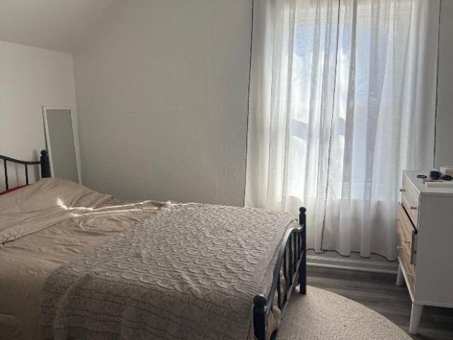 2 Br, 1 bath, Condo 305 Irving St