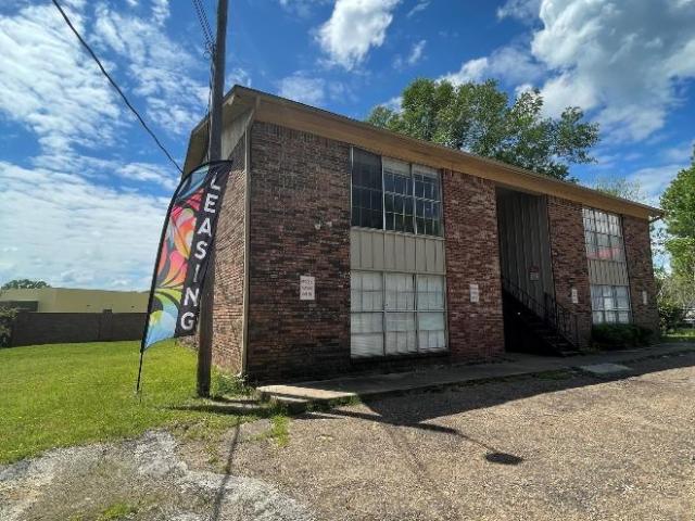 2 Br, 1 bath, Condo 307 Canada St