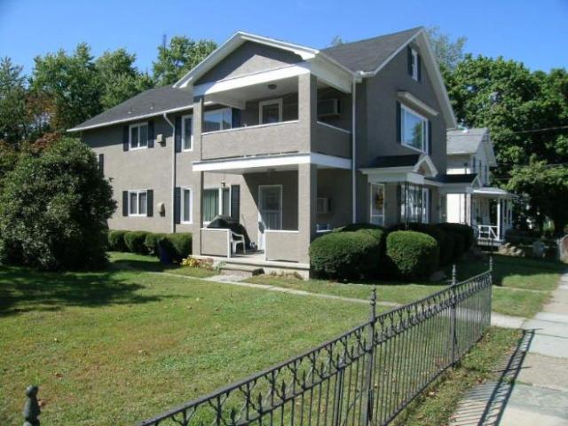 2 Br, 1 bath, Condo 307 Warren Street