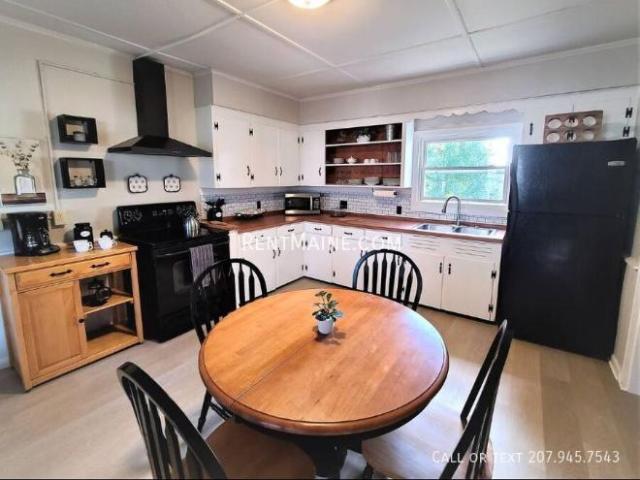 2 Br, 1 bath, Condo 30 Boutelle Ave