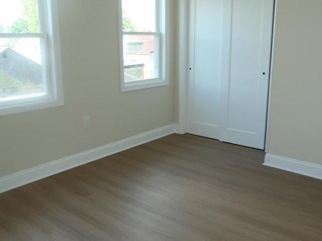 2 Br, 1 bath, Condo 30 Edison St