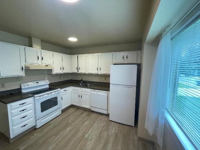 2 Br, 1 bath, Condo 310 Moccasin Trl