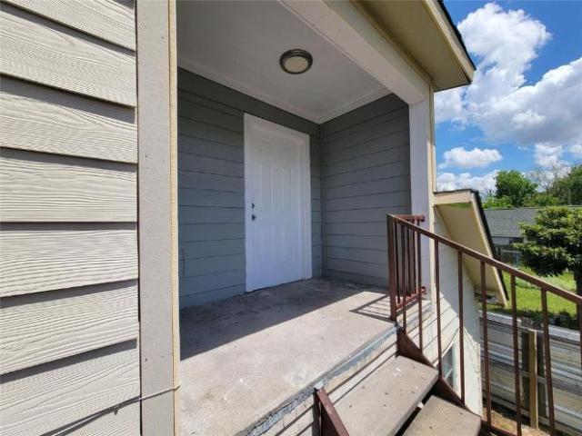 2 Br, 1 bath, Condo 3115 Havner Ln