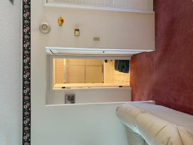 2 Br, 1 bath, Condo 3119 Sir Hamilton Circle