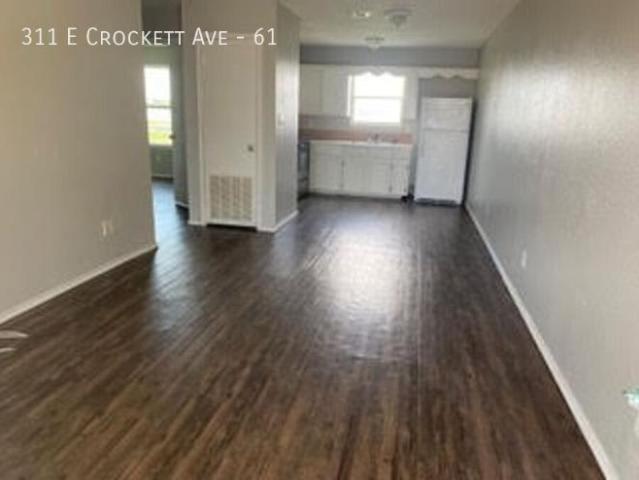 2 Br, 1 bath, Condo 311 E Crockett Ave