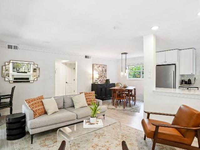 2 Br, 1 bath, Condo 311 Peachtree Hills Ave NE