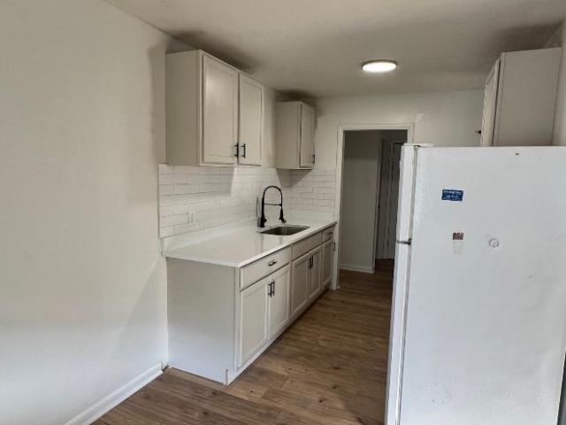 2 Br, 1 bath, Condo 312 Phyllis Ave