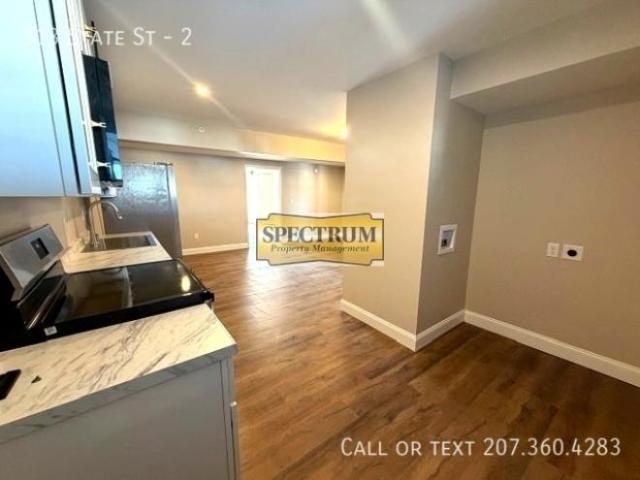2 Br, 1 bath, Condo 313 State St