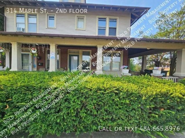 2 Br, 1 bath, Condo 314 Maple St