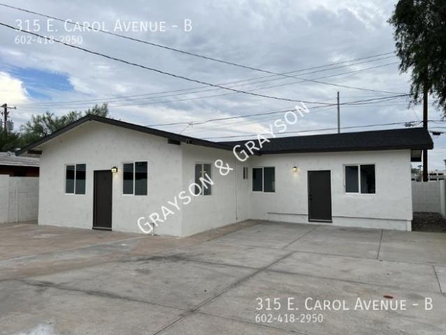 2 Br, 1 bath, Condo 315 E Carol Avenue