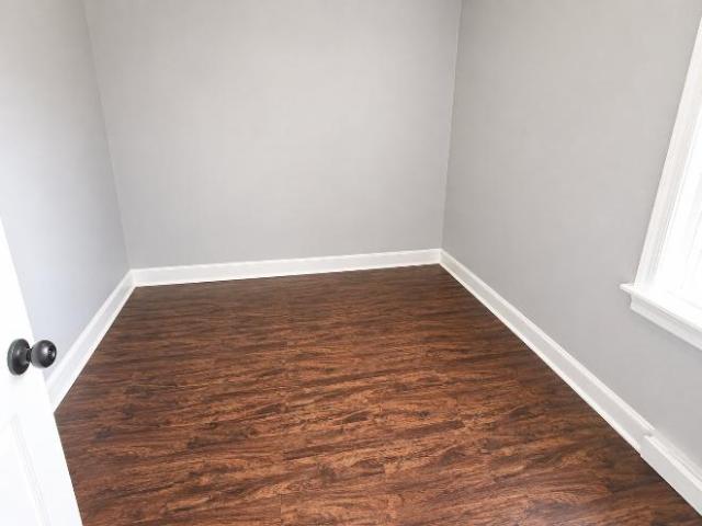 2 Br, 1 bath, Condo 315 Market St