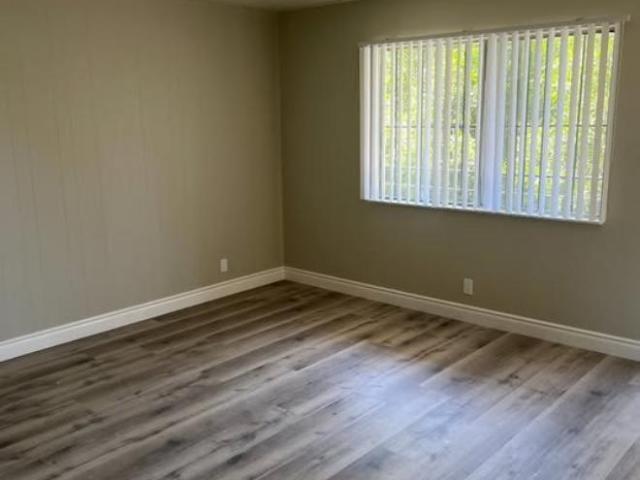 2 Br, 1 bath, Condo 3170 High Street