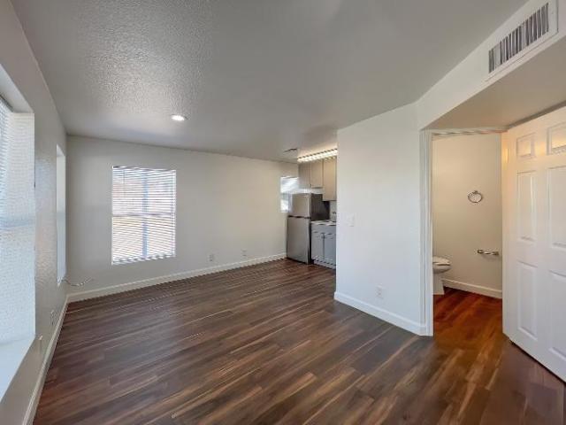 2 Br, 1 bath, Condo 317 N 17th Drive
