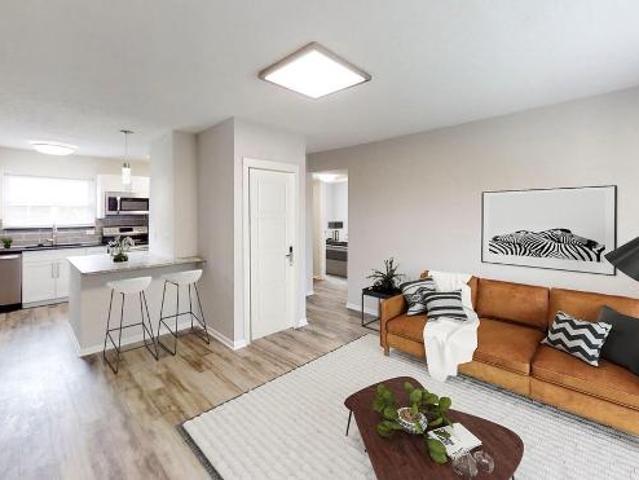 2 Br, 1 bath, Condo 3185 Dorris Ave