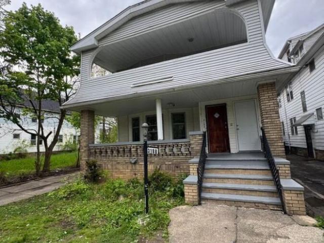 2 Br, 1 bath, Condo 3188 E 119th St