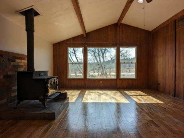 2 Br, 1 bath, Condo 320 Beaver Creek Lane
