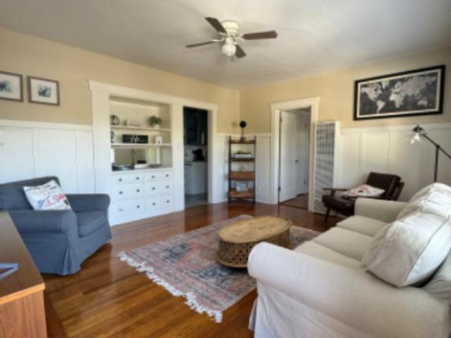 2 Br, 1 bath, Condo 320 Bryant St