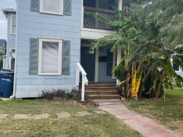 2 Br, 1 bath, Condo 320 Oleander Ave