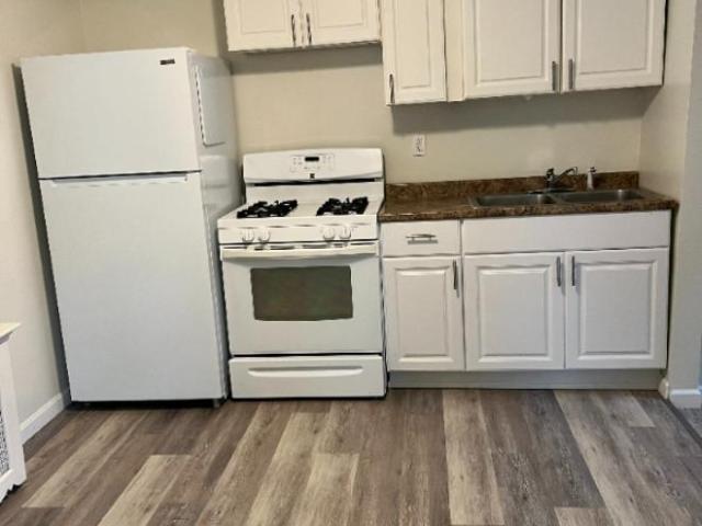 2 Br, 1 bath, Condo 323 Brook St