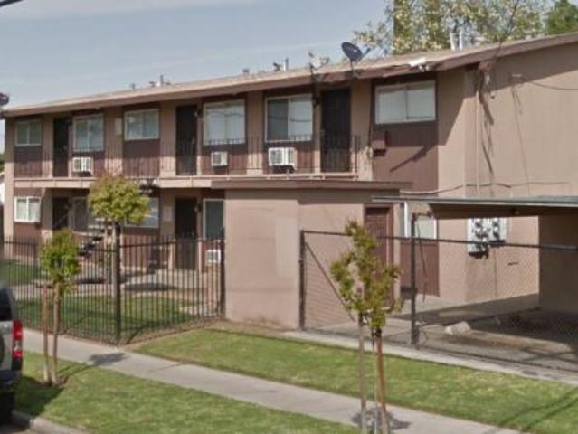 2 Br, 1 bath, Condo 3254 E Olive