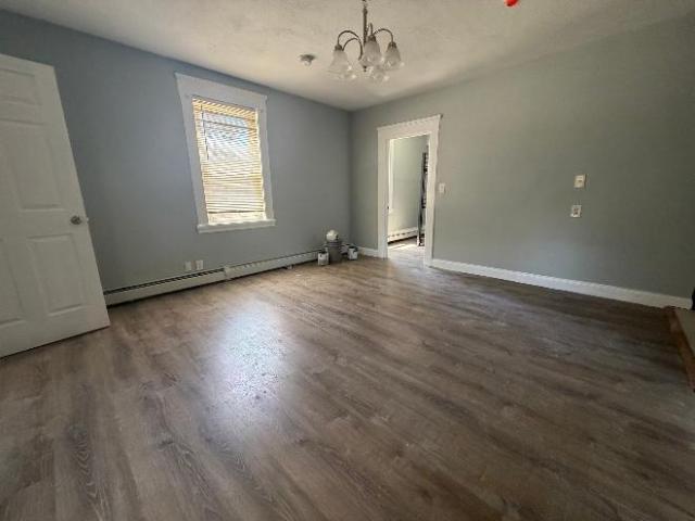 2 Br, 1 bath, Condo 327 Admiral St