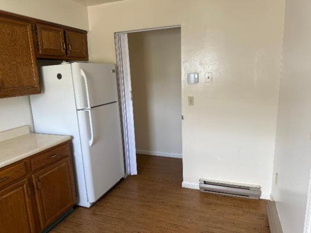 2 Br, 1 bath, Condo 327 S 1st St