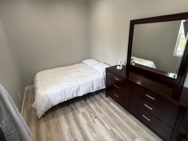 2 Br, 1 bath, Condo 328 North Euclid Avenue