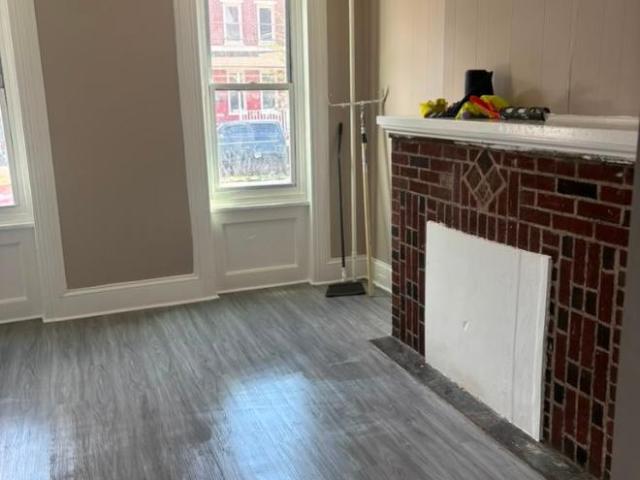 2 Br, 1 bath, Condo 32 Tyler St