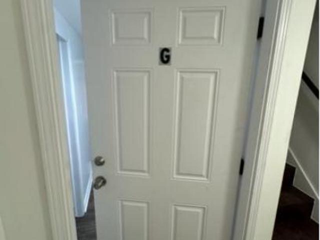 2 Br, 1 bath, Condo 3316 W Flournoy
