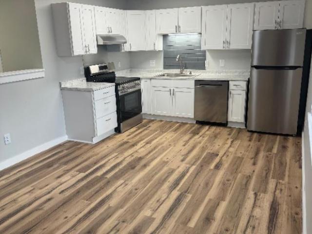 2 Br, 1 bath, Condo 3338 Frontgate Dr