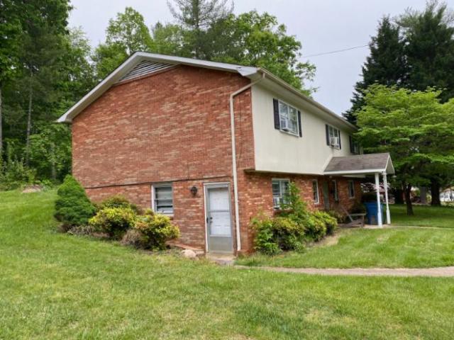 2 Br, 1 bath, Condo 3362 Normandy Park