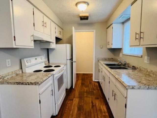 2 Br, 1 bath, Condo 336 342 Burman Ave