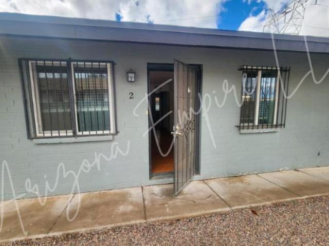2 Br, 1 bath, Condo 337 N 93rd St