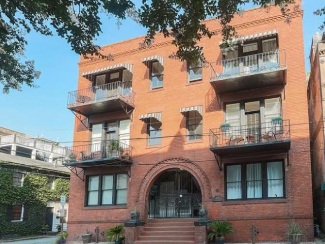 2 Br, 1 bath, Condo 339 Whitaker Street